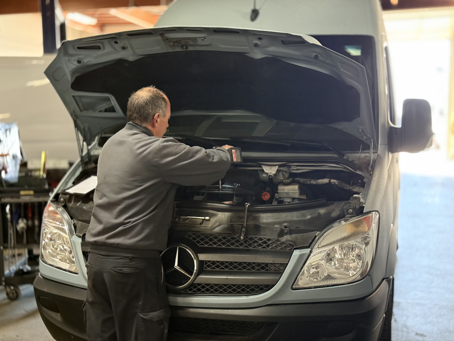 The Importance Of Regular Oil Changes for Your Sprinter Van - Sprinter ...